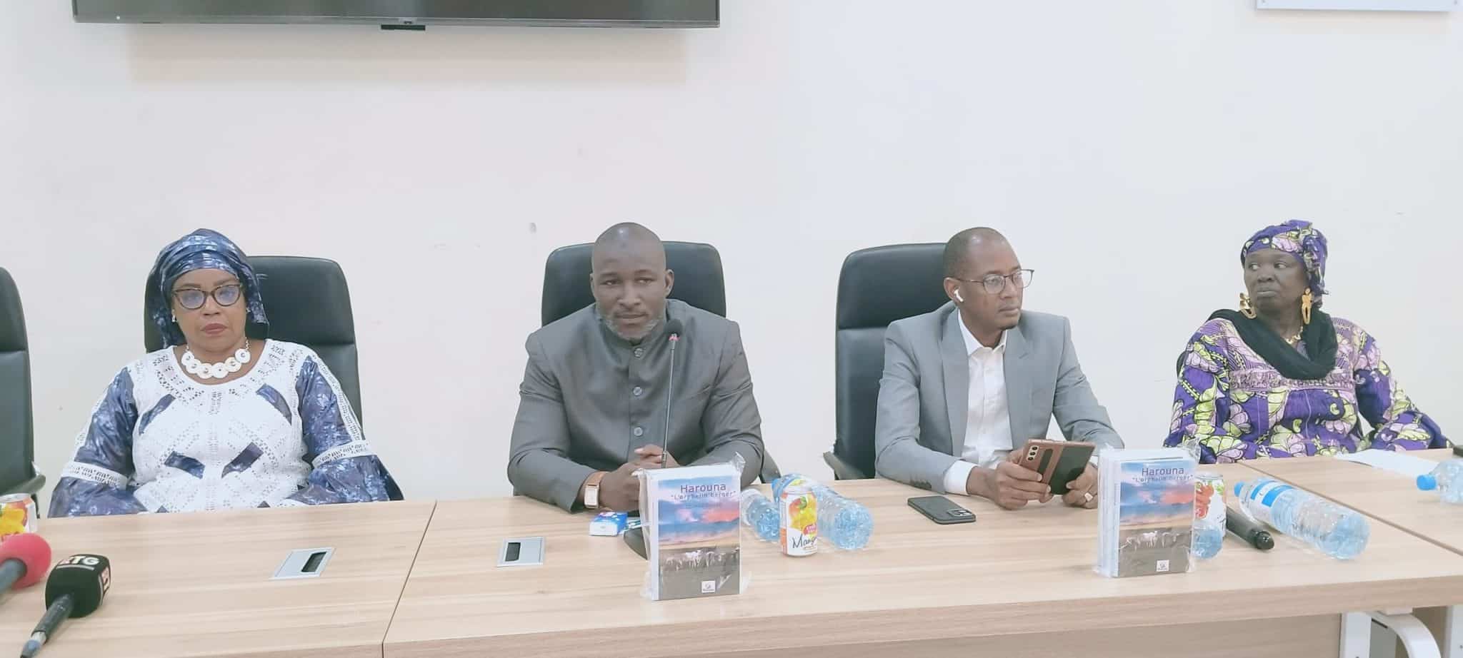 Littérature: Après un premier ouvrage Oumar Diallo met à la disposition ...