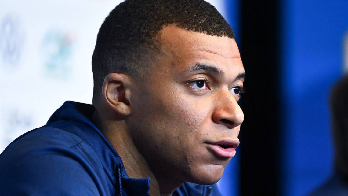 Kylian Mbappé réclame 55 millions d'euros d’arriérés au PSG